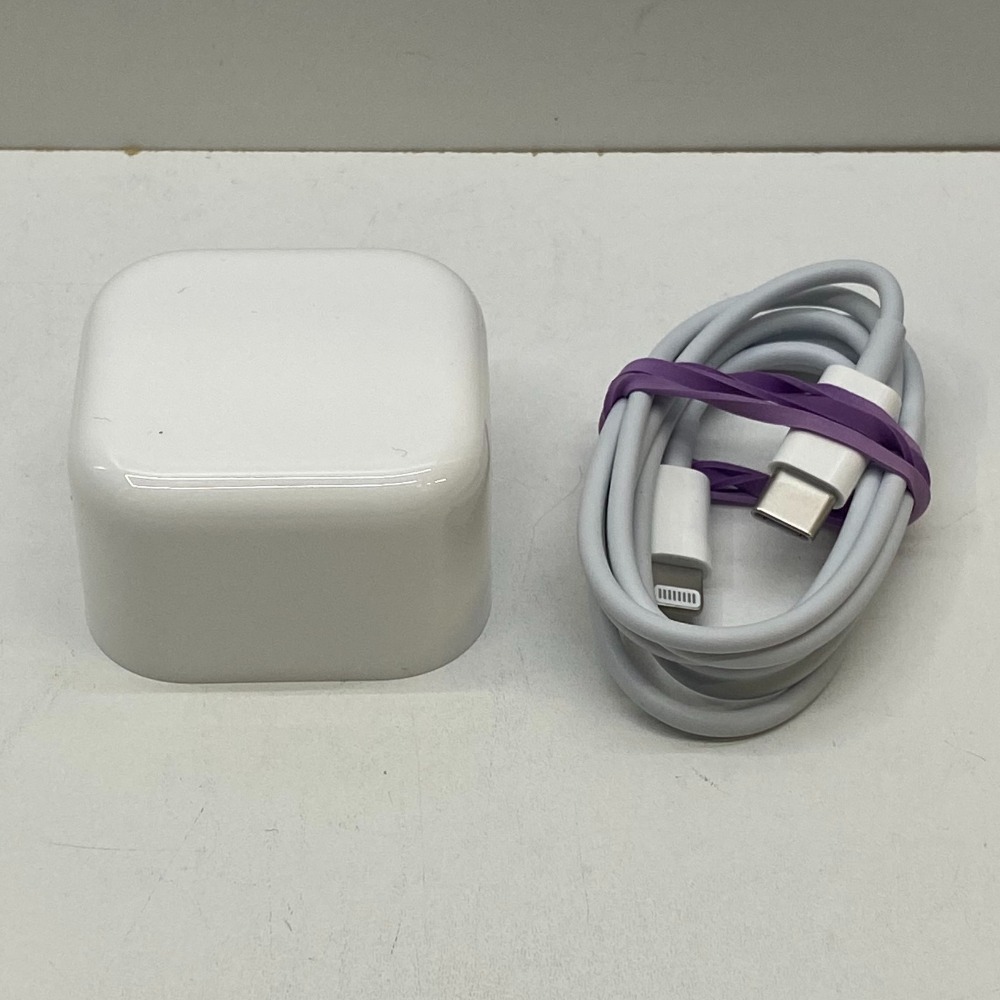 Pre-owned Apple iPad 9th Generation Model A2604 64GB WiFi & Unlocked ...